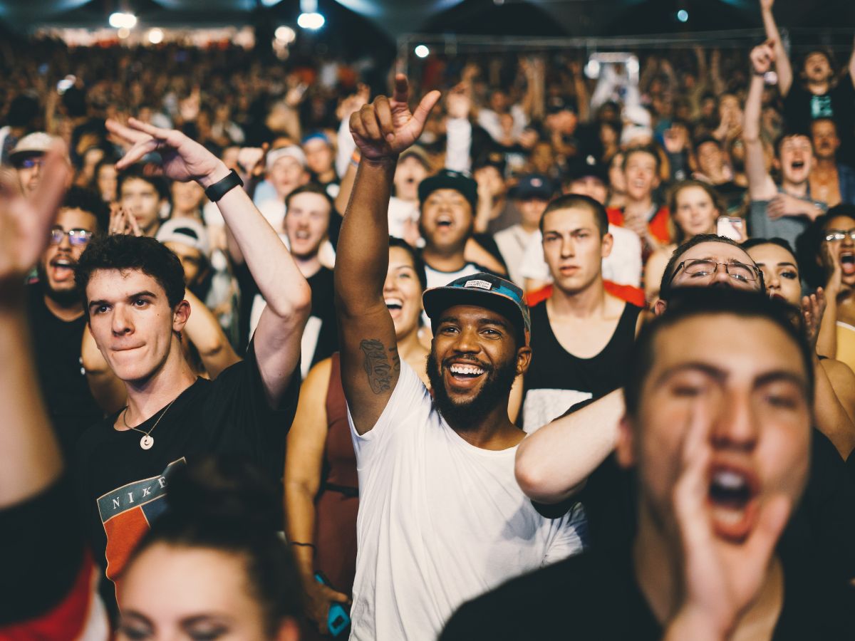 The Impact of Sports Betting on the Fan Experience - WaterlooRevival.com